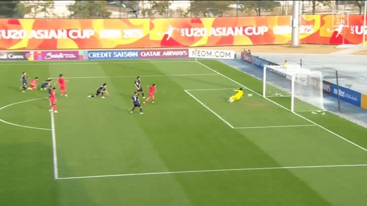 韓国FWが唖然…17歳日本代表GKの“神の左手セーブ”が衝撃的！「すげえぞ！」「やられたと思った…」荒木琉偉が超反応ストップの瞬間【U20アジアカップ】 | DoNews