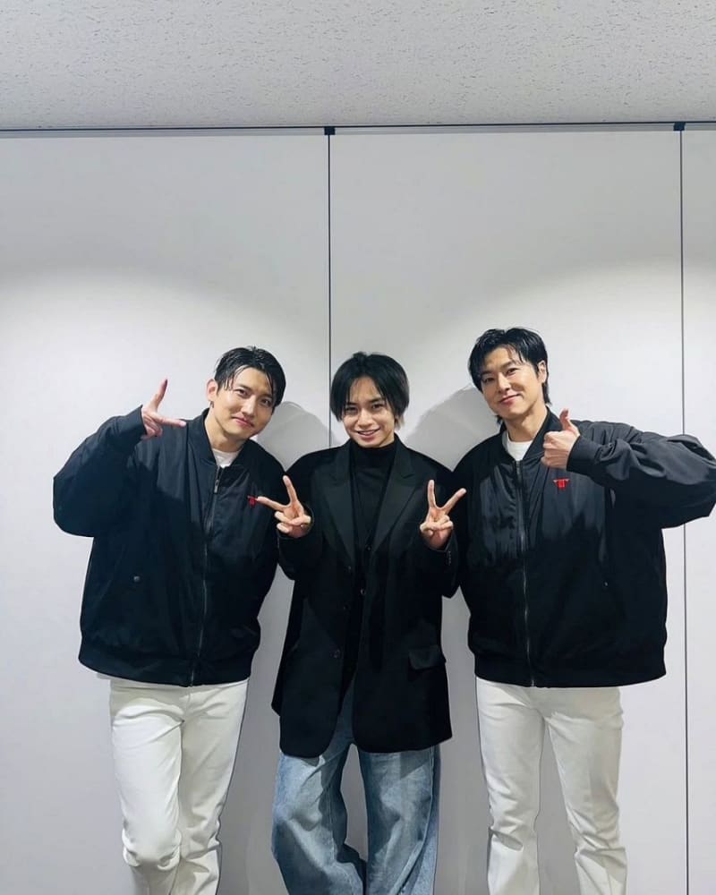 中島健人「会いに行った」大好きな先輩の20周年に駆け付ける「弟感出てて可愛い」「嬉しそうなけんとくん」 | DoNews